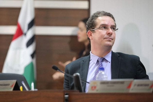 Vereador Rodrigo Paixão retorna a Câmara de Vinhedo - Jornal de Vinhedo Vereador Rodrigo Paixão retorna a Câmara de Vinhedo - Jornal de Vinhedo